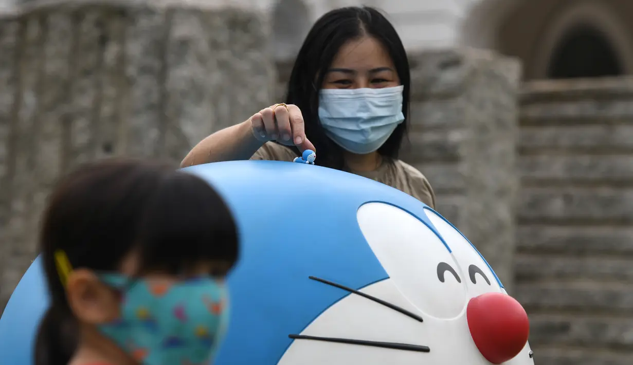 FOTO: Patung Doraemon Dipamerkan di Museum Nasional Singapura - Foto ...