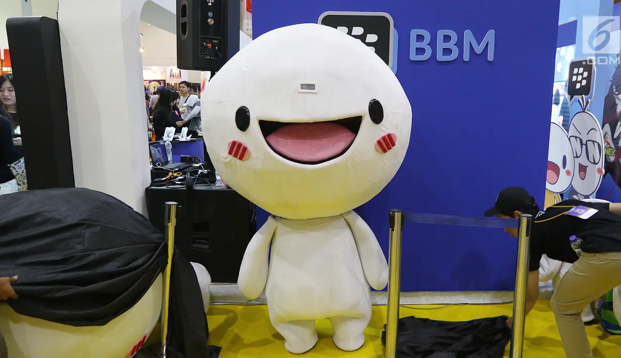 PHOTO: Serunya Bermain Webcomics for BBM di Popcon Asia 2017 - Foto ...