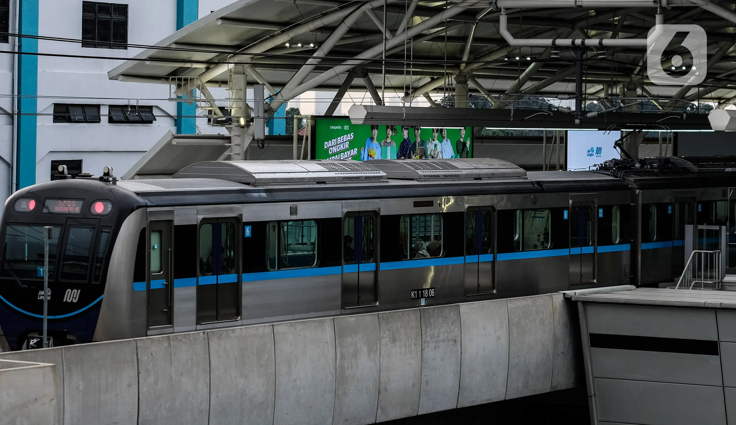 FOTO: MRT dan LRT Akan Hadir di 5 Kota Besar - Foto Liputan6.com