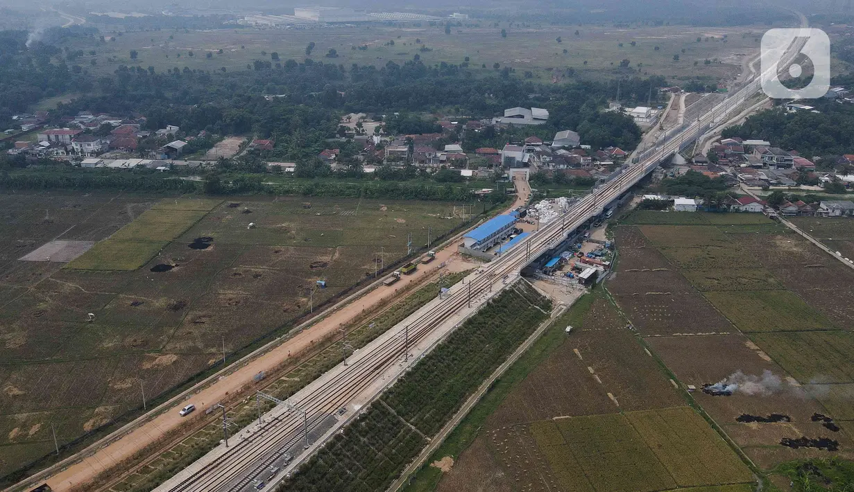 Melihat Progres Pembangunan Stasiun KCJB di Karawang dan Tegalluar ...