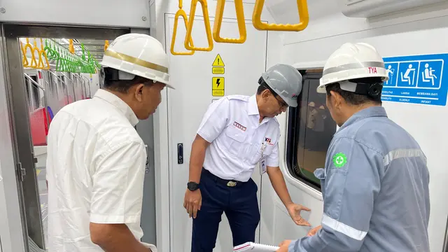 Keren, Intip Penampakan KRL Buatan PT Inka - Bisnis Liputan6.com
