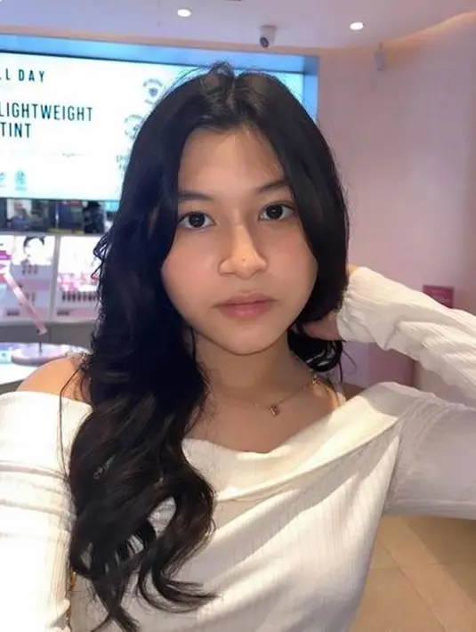 Potret Nasha Anaya Anak Ketiga Pasha Ungu dengan Riasan, Mulai Bisa ...