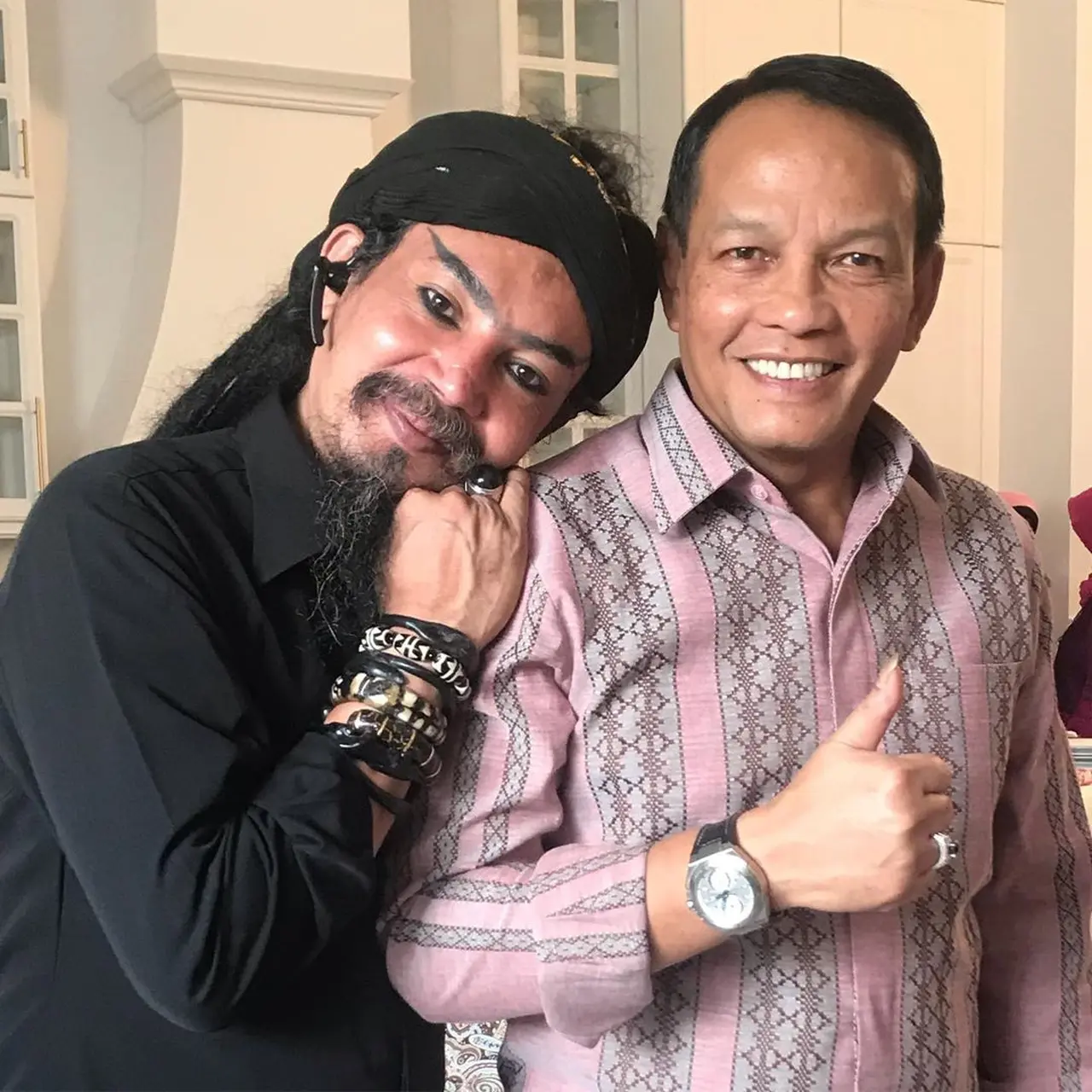 Biasa Tampil Garang, 6 Potret Master Limbad Ini Imut dan Bikin Gemas ...