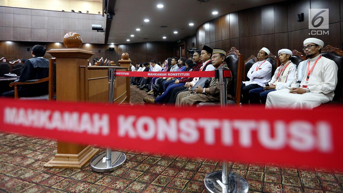 MK Gelar Sidang Perdana Uji Materi Gugatan UU Ormas