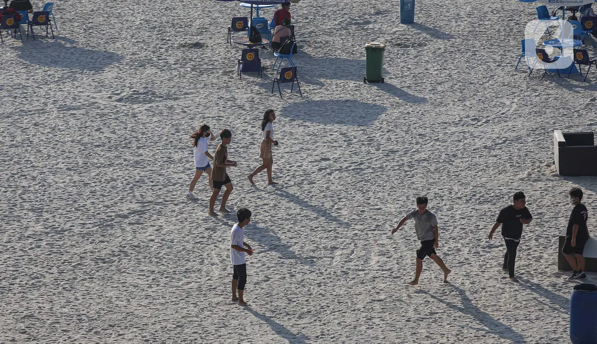 Pantai Ancol Masih Jadi Lokasi Favorit Warga Habiskan Waktu Libur - Foto Liputan6.com
