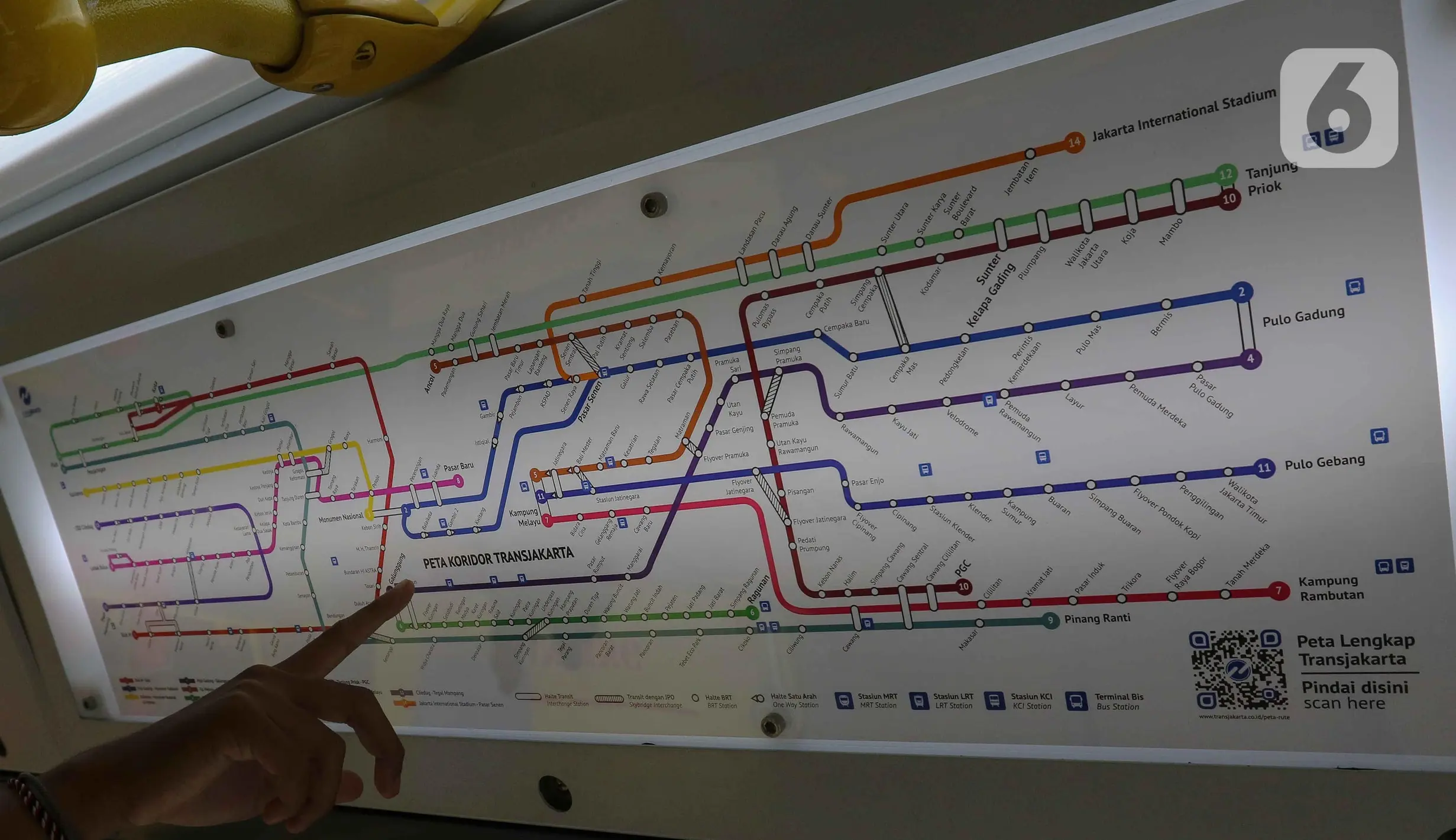 200 Unit Bus Listrik Baru Transjakarta Resmi Diluncurkan - Foto ...