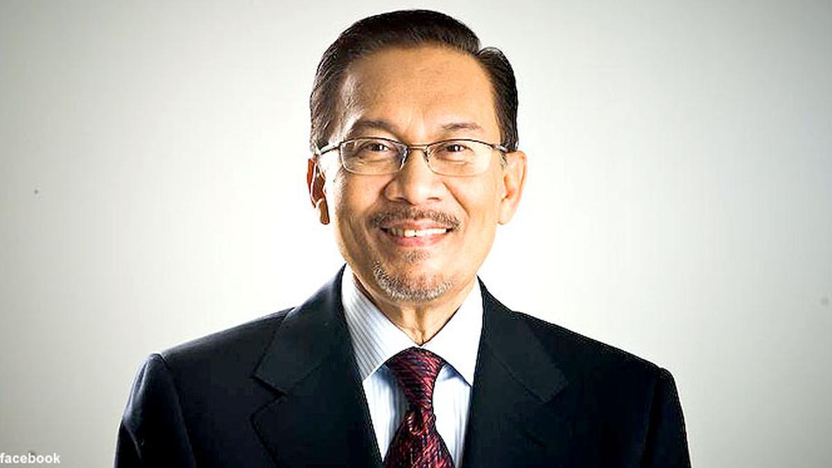 Anwar Ibrahim Tak Terima Habibie Dihina - News Liputan6.com