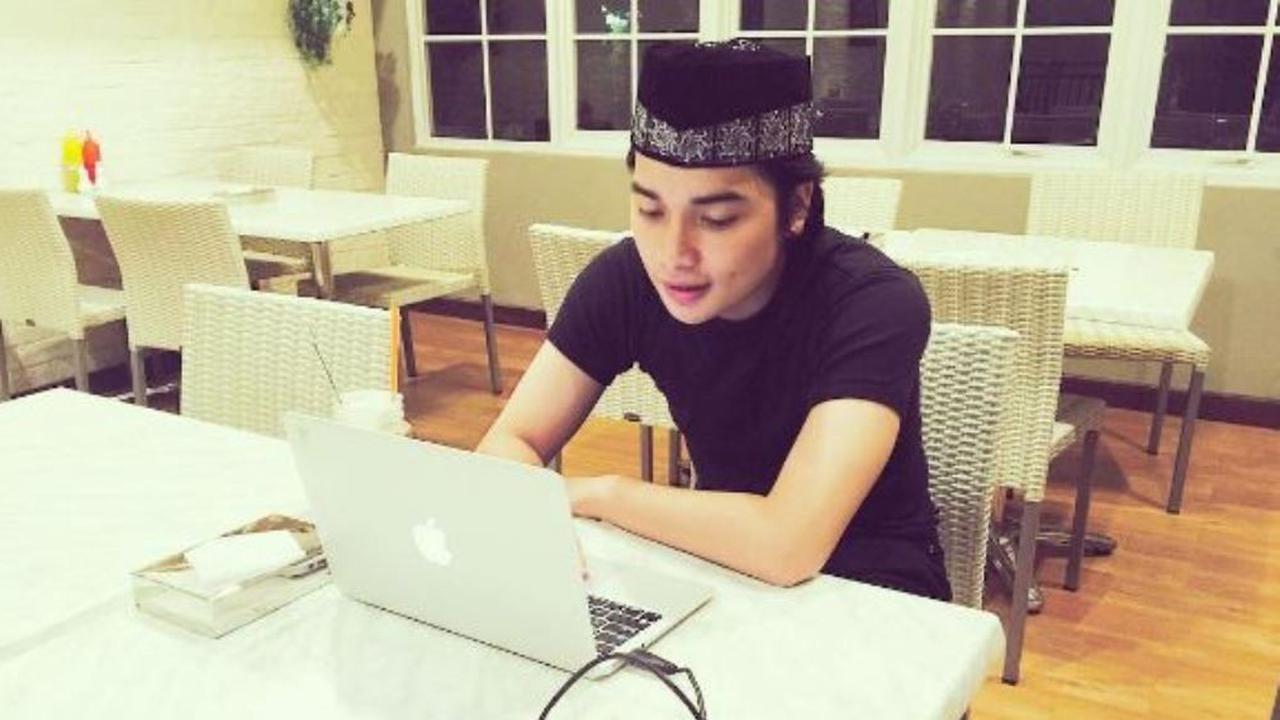 Masih 17 Tahun, Ini Cara Muhammad Alvin Faiz Nafkahi Larissa Chou