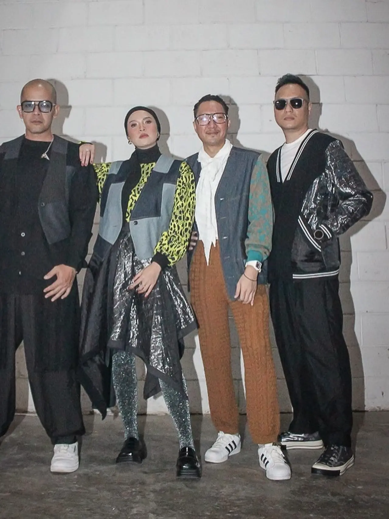 Tandai Comeback-nya Delia Septiani Setelah 12 Tahun Berpisah, Ecoutez Rilis Single Berjudul ...