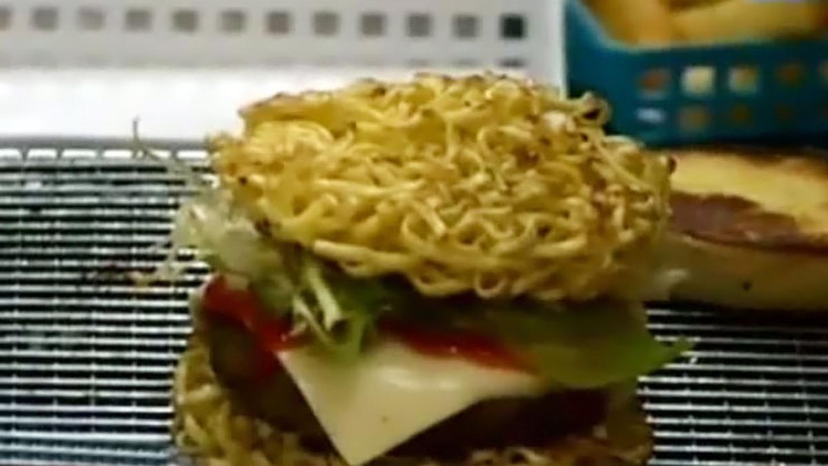 Burger Mie Siap Menggoyang Lidah Anda - News Liputan6.com