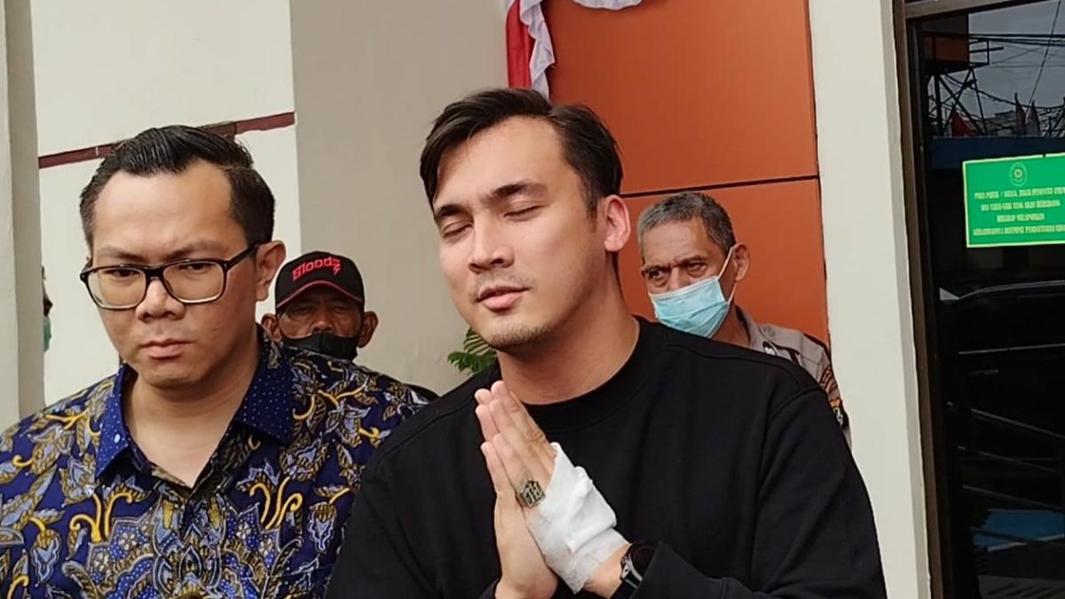 Rendy Kjaernett Titip Pesan untuk Orang yang Membantu Dirinya dan Lady ...