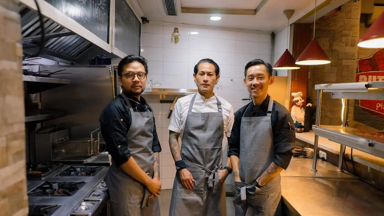 Profil dan Agama Chef Juna, Juri MasterChef Indonesia - Citizen6 ...