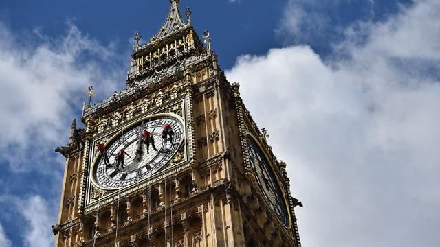 30-4-1997: Jam Big Ben di London Berhenti Selama 54 Menit - Global ...