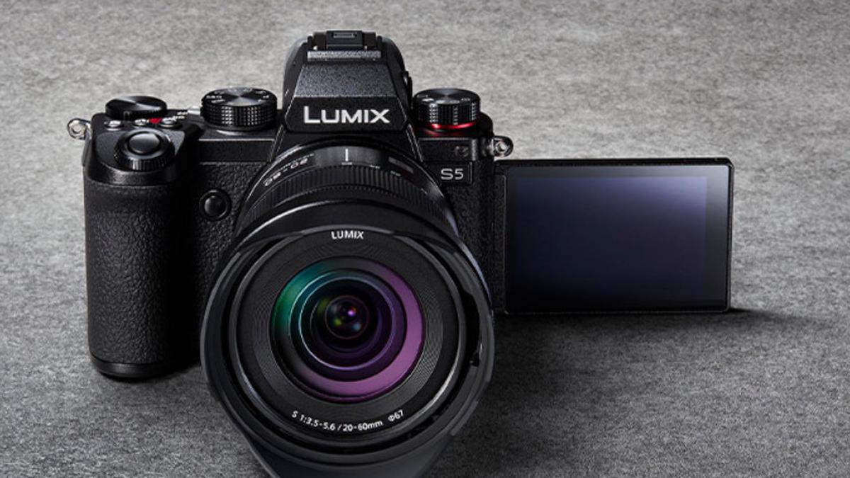 Lumix S5, Kamera Full Frame untuk Konten Kreator dan Sinematografer ...