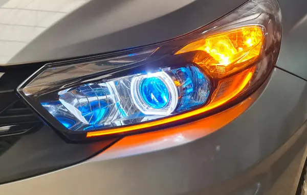 6 Potret Terbaru Aiu Ratna Vokalis Garasi yang Awet Muda, Punya Anak ...