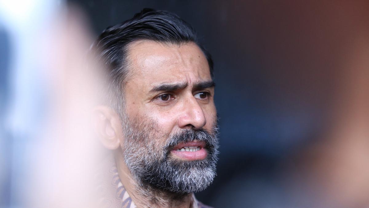 Ina Thomas Tulis Kalimat Menyentuh untuk Jeremy Thomas - Entertainment ...