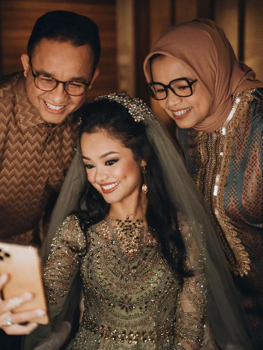 6 Potret Mutiara Baswedan, Anak Perempuan Satu-satunya Anies Baswedan yang Cantiknya Natural ...
