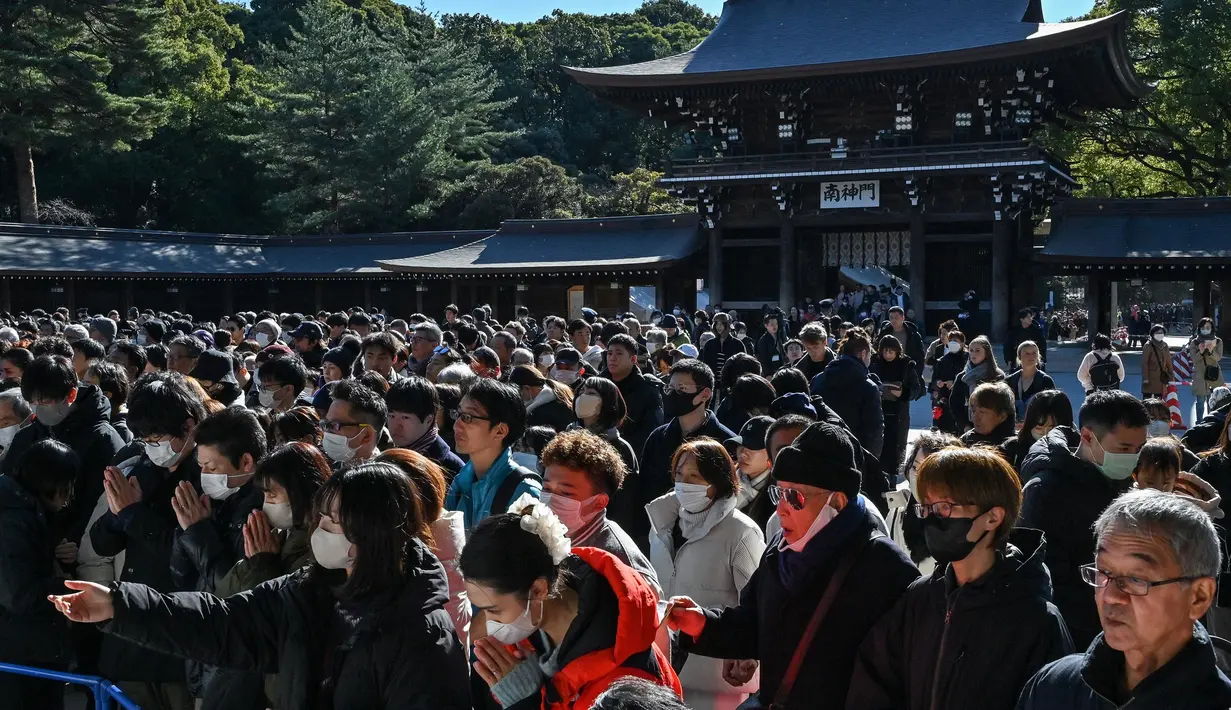 Mengenal Hatsumode, Tradisi Berdoa di Jepang pada Tiga Hari Pertama Tahun Baru - Foto Liputan6.com