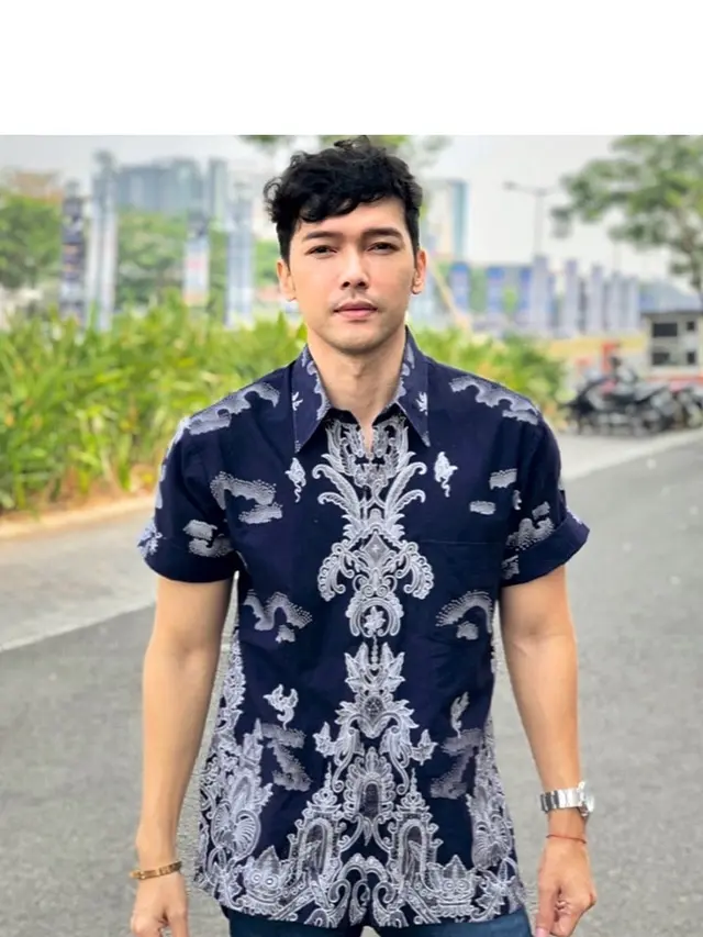 Masih Ingat Adi AFI 2? Ini 7 Potret Terbarunya yang Makin Tampan - Hot ...