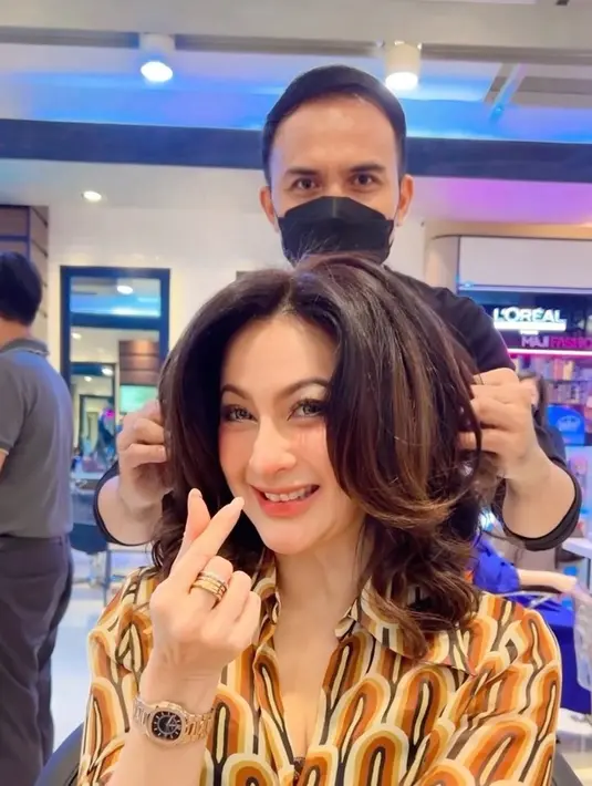 Penampilan Baru Diana Pungky Dipuji Makin Cantik dan Dijuluki Boneka Hidup - Photo Fimela.com