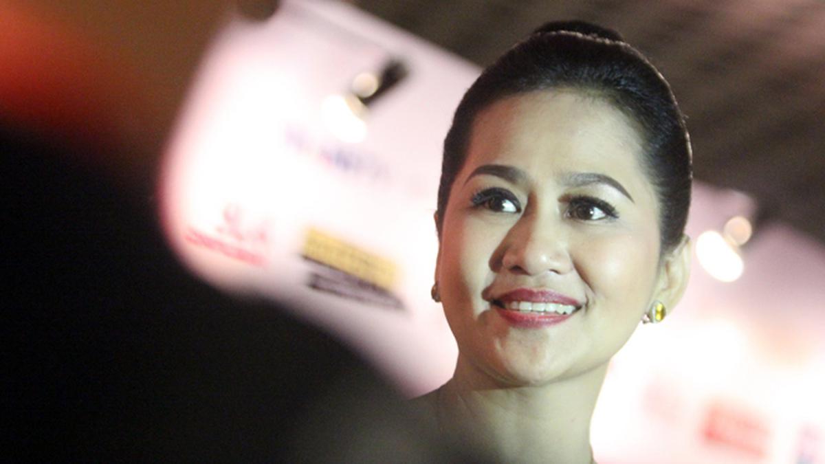 Harapan Ayu Diah Pasha ke Putra Putri Batik 2015 - ShowBiz Liputan6.com