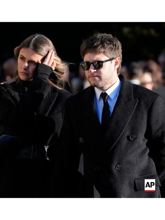 8 Potret Pemakaman Liam Payne, Dihadiri Keluarga dan Anggota One ...