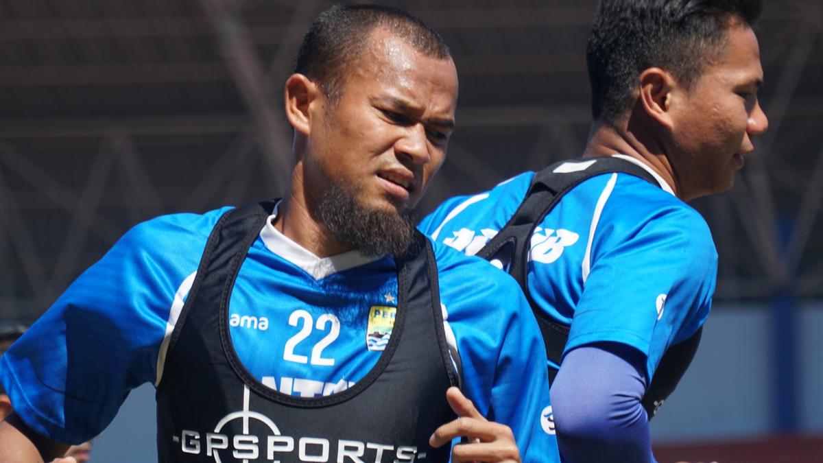 Supardi Siap Akhiri Catatan Buruk Persib Kala Jumpa Persebaya di Bali