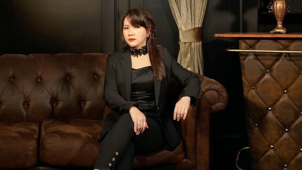 Liza Runtu, Penyanyi dan Pencipta Lagu yang Jadi Pengacara Bantu Anak ...
