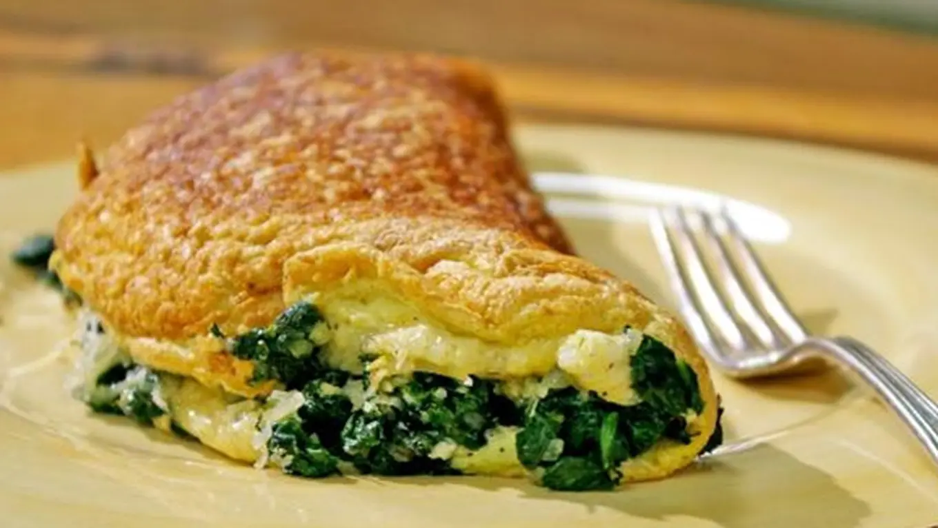 Resep Telur Dadar Isi Bayam Spesial