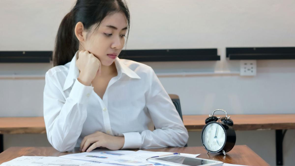 Yakin Masih Mau Terjebak dalam Budaya Ngaret? - Lifestyle Fimela.com