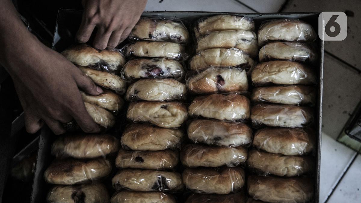FOTO: Geliat Industri Roti Rumahan di tengah Pandemi - Foto Liputan6.com