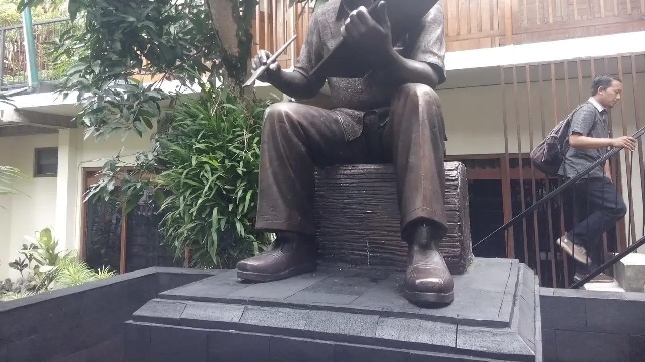 6 Fakta Tino Sidin, Pejuang Indonesia yang Jadi Guru Menggambar ...