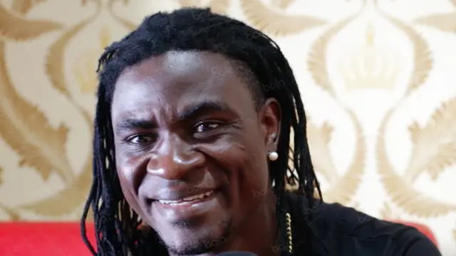 Mitos Warna Kuning Akhiri 10 Tahun Karier Bio Paulin di Persipura ...