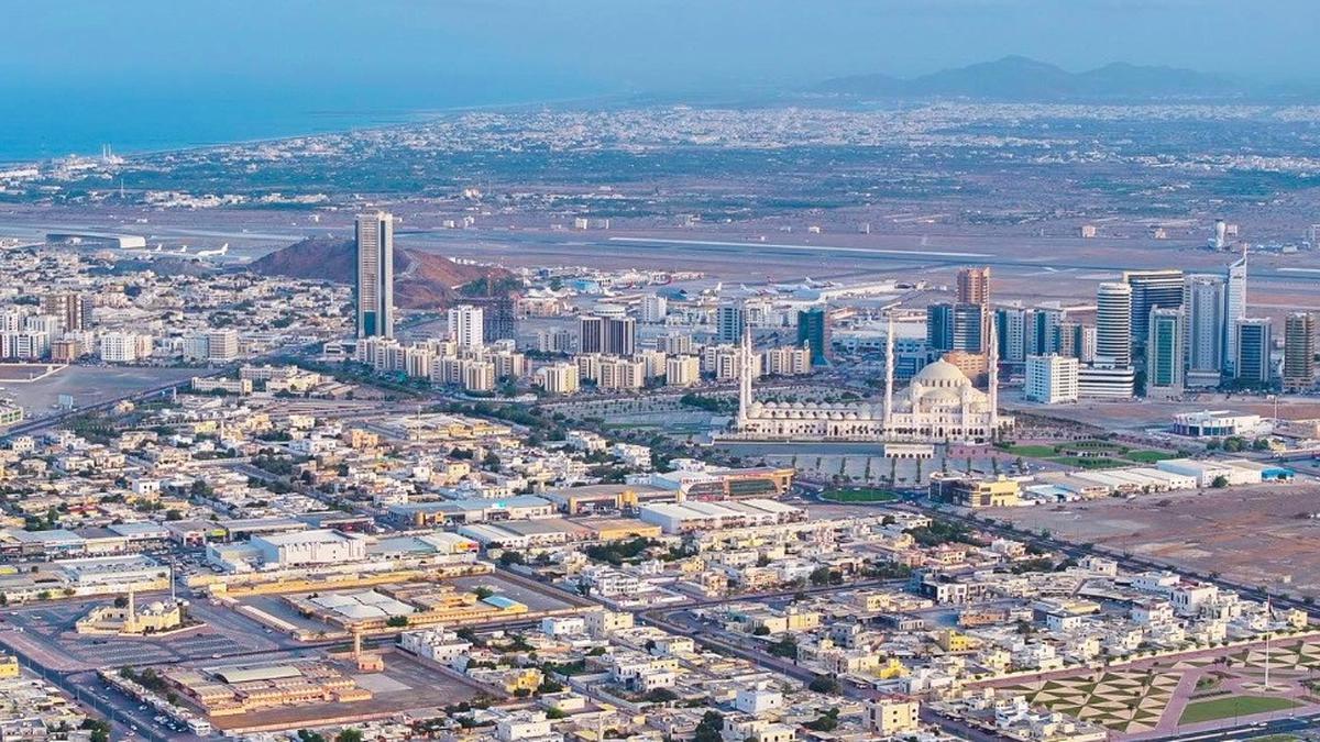 UEA Sebut Iran Serang Drone Picu Kebakaran di Kilang Minyak Fujairah, 3 ...