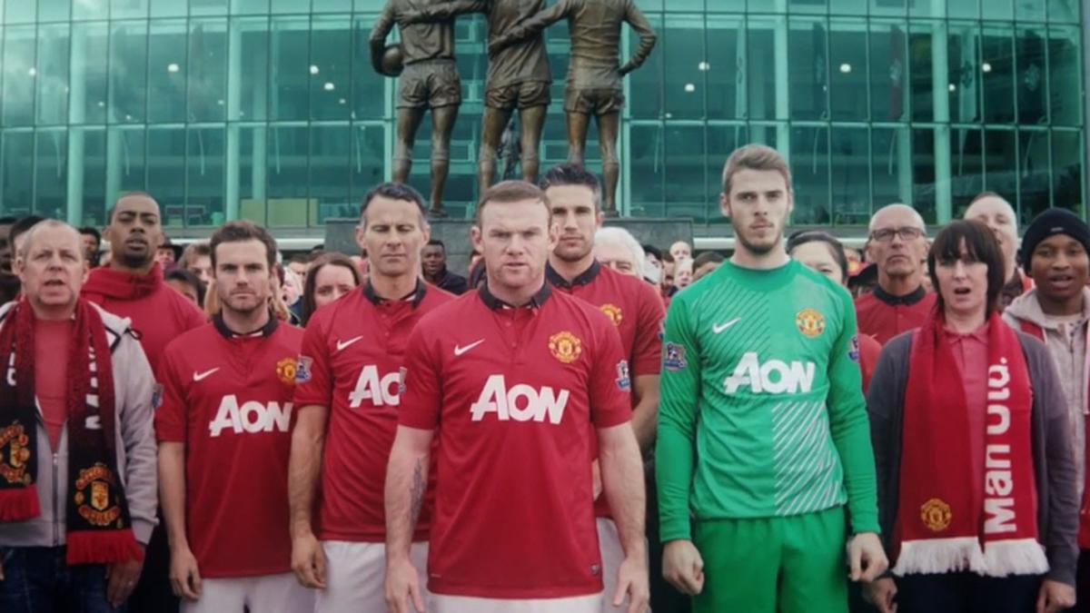 Logo Chevrolet Segera Mejeng di Jersey Manchester United