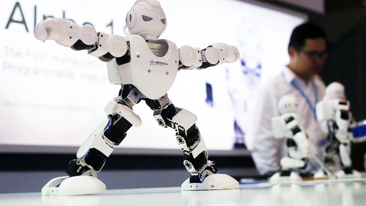 Unik, Ratusan Robot Menari Ini Pecahkan Rekor Dunia