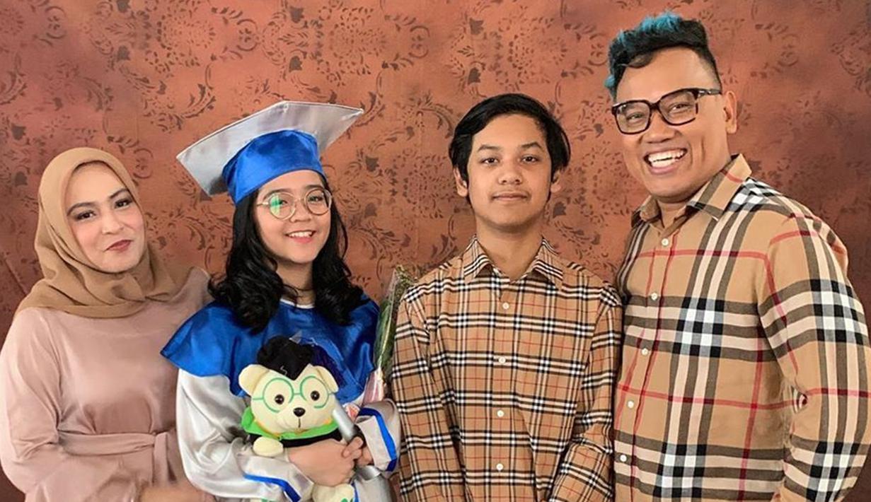 FOTO: Tengok Penampilan Cinta Kuya yang Beranjak Remaja - Foto Liputan6.com