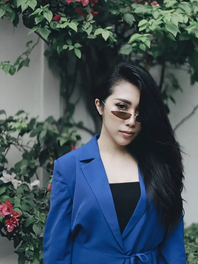 6 Gaya Picci Ramlan dengan Kacamata Trendinya - Hot Liputan6.com