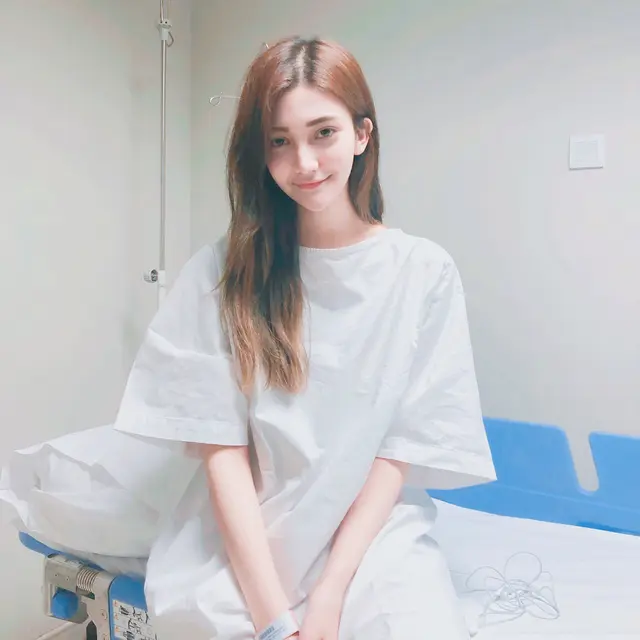 7 Potret Izzi Isman, Pemain Modus Anomali yang Curi Perhatian Chen EXO ...