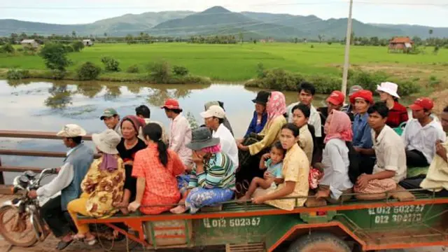 Jangan Ditiru, Berikut Kumpulan Potret Mengendarai Sepeda Motor dengan ...