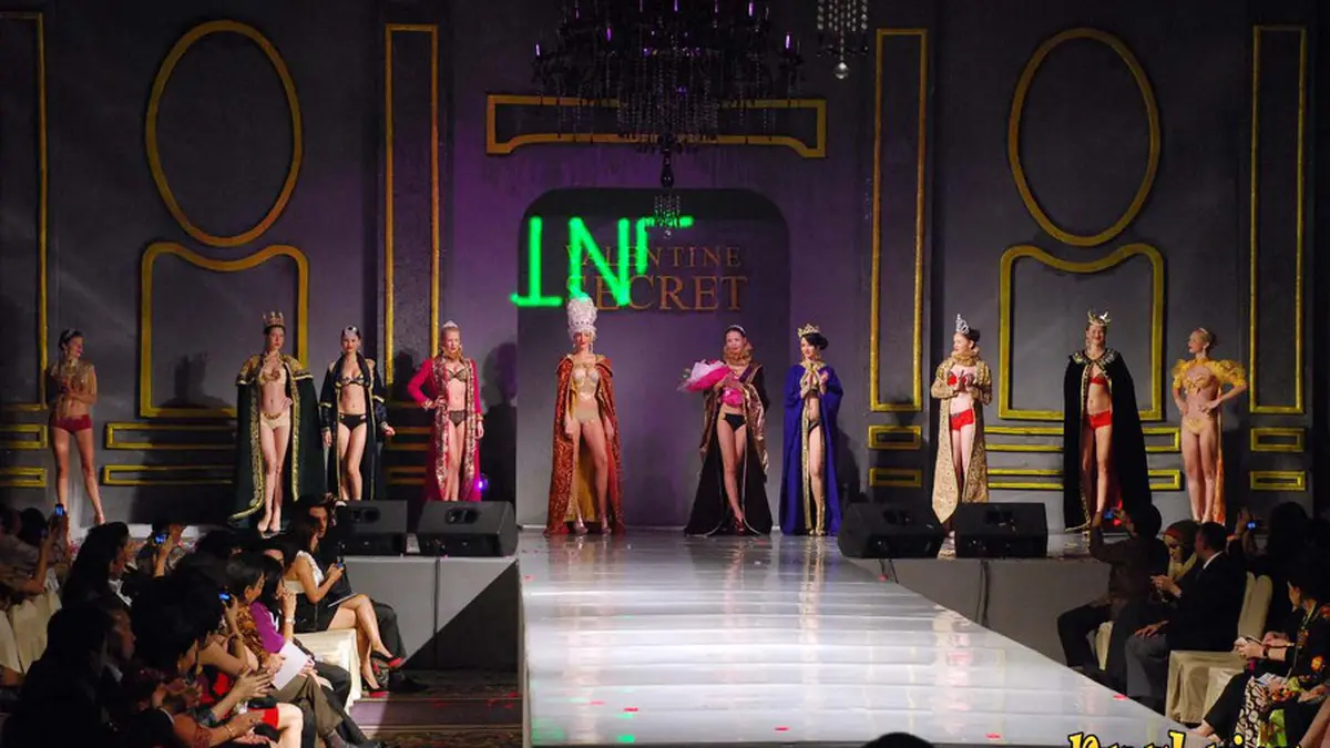 Queen of Queen IV - Photo Fimela.com