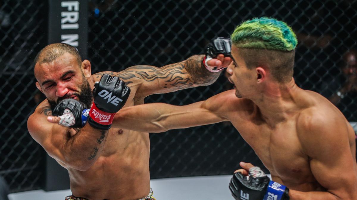 ONE Championship: Duel John Lineker vs Fabricio Andrade Berakhir Tanpa ...