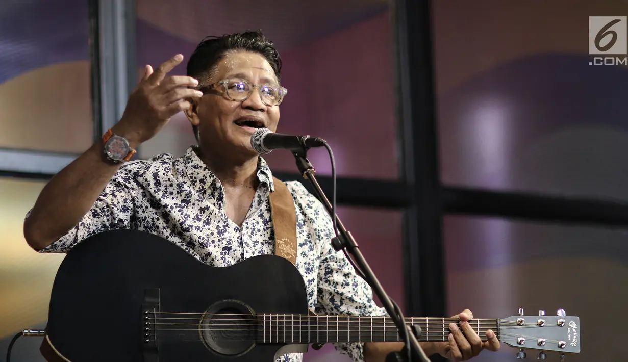 FOTO: Andre Hehanusa Obati Rindu Penggemar di KLY Lounge - Foto ...