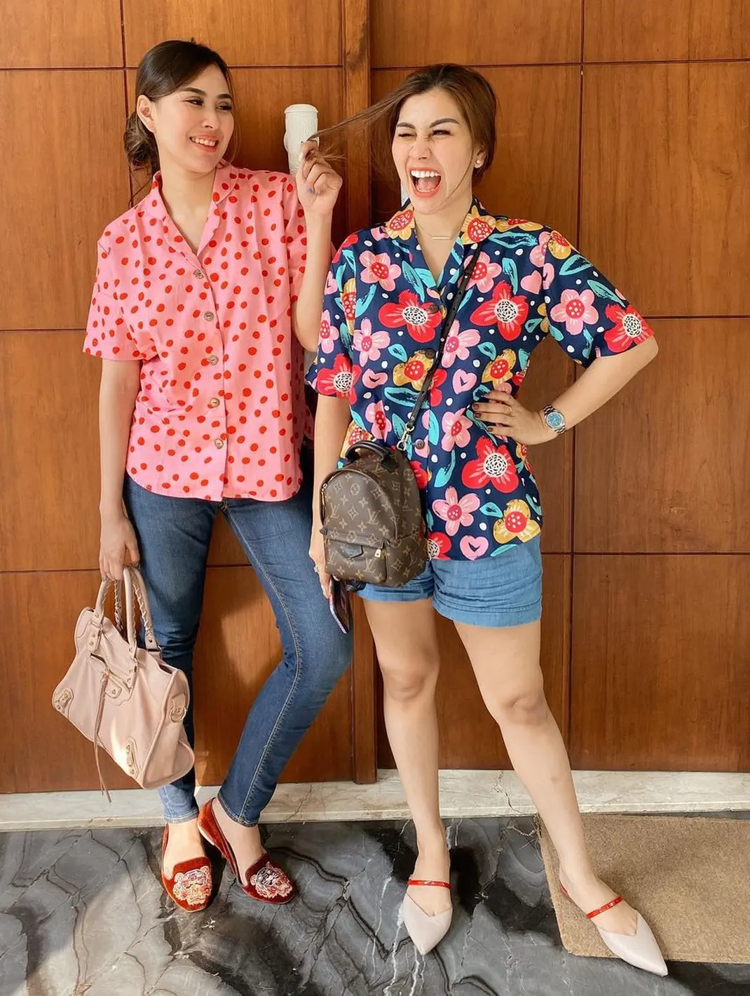 8 Gaya Kompak Dua Adik Raffi Ahmad Syahnaz Sadiqah dan Nisya Ahmad ...