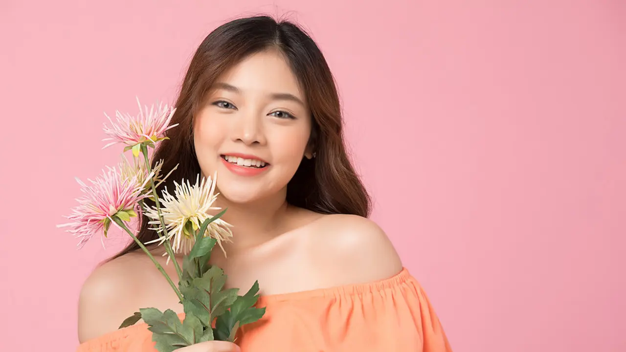 5 Alasan Sederhana Perempuan Menyukai Bunga