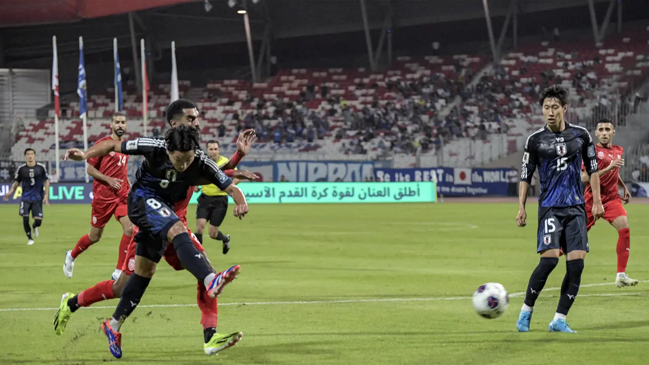 Gara-Gara Laser dan Peluit, Federasi Sepak Bola Bahrain Kena Denda FIFA ...