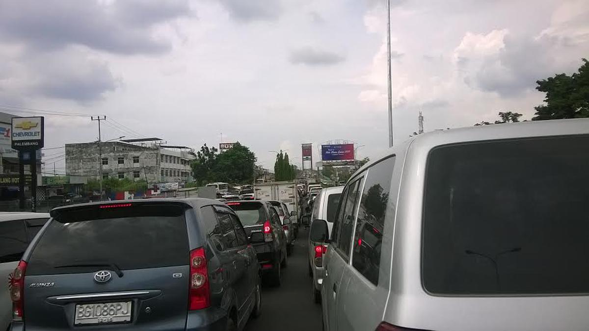 Fly Over Jakabaring Mulai Dilalui, Kemacetan Belum Berkurang