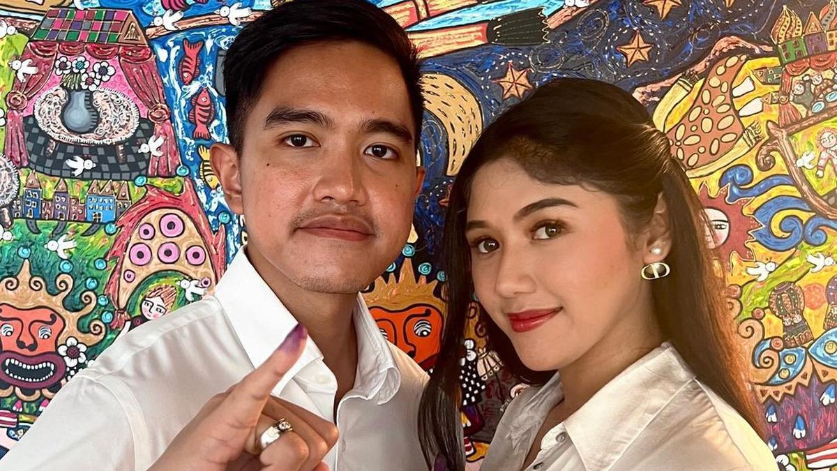 Tampil Kompak dengan Kaesang Pangarep, 6 Gaya Elegan Erina Gudono Kenakan Anting-anting Rp12,1 ...