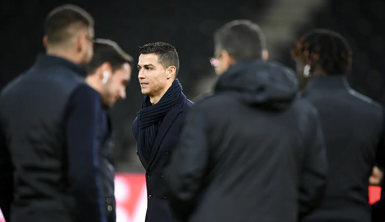 FOTO: Gaya Cristiano Ronaldo di Markas Young Boys - Foto Liputan6.com