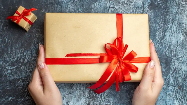 Hadiah Ulang Tahun Buatan Sendiri, Ini 7 Pilihan Unik dan Menyenangkan ...